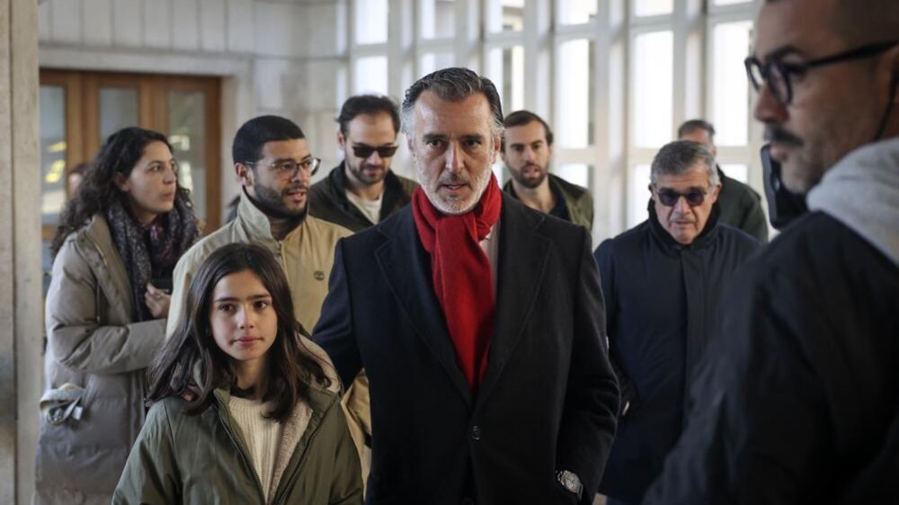 Candidatura de Cotrim assume que segunda volta é improvável, mas não ...